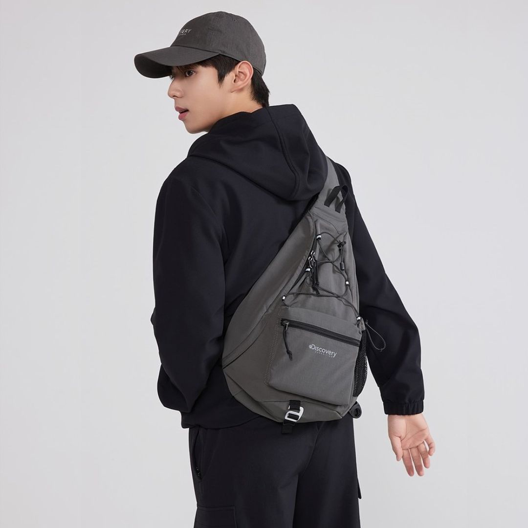 Discovery Expedition 斜孭袋 Reframe Tear Drop Large Sling Bag (DXSG5105N ...